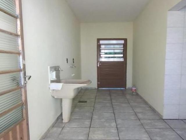 Casa para venda em Jardim Tangará de 98.00m² com 3 Quartos, 1 Suite e 2 Garagens