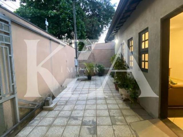Casa para venda em Jardim Tiradentes de 180.00m² com 3 Quartos, 1 Suite e 1 Garagem
