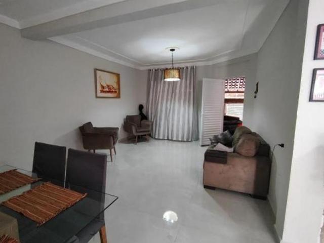 Casa para venda em Jardim Tropical de 154.00m² com 3 Quartos, 1 Suite e 3 Garagens