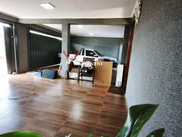 Casa para venda em Jardim Tropical de 180.00m² com 3 Quartos e 4 Garagens