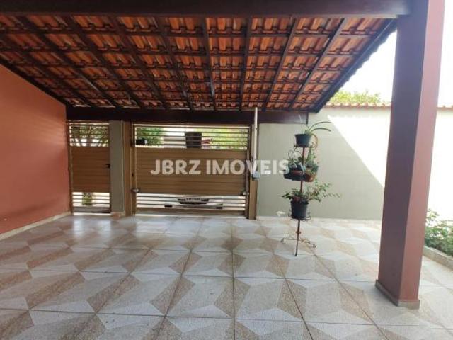Casa para venda em Jardim Tropical de 132.00m² com 3 Quartos, 1 Suite e 2 Garagens