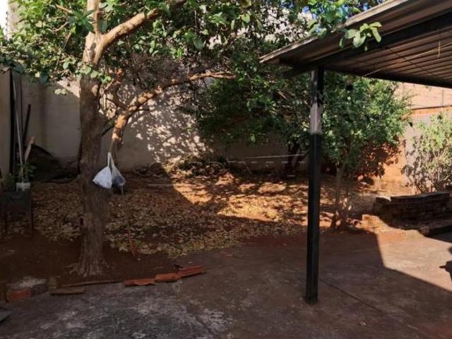 Casa para venda em Jardim Universal de 106.00m² com 2 Quartos e 2 Garagens