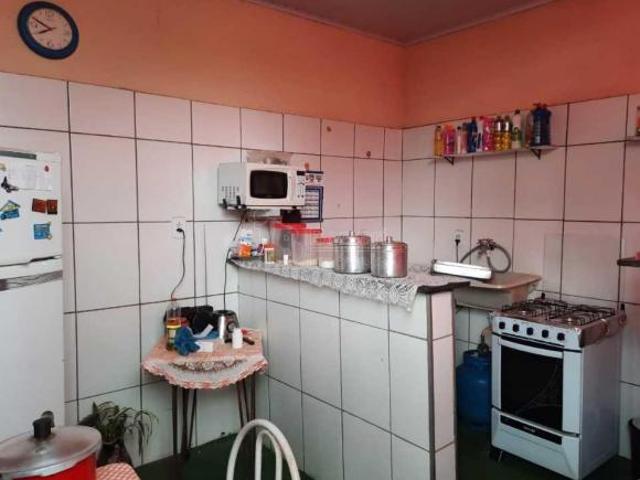 Casa para venda em Jardim Universal de 125.00m² com 2 Quartos, 2 Suites e 3 Garagens