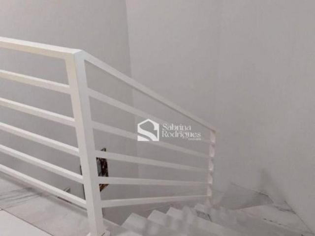Casa para venda em Jardim Valença de 180.00m² com 3 Quartos, 2 Suites e 2 Garagens