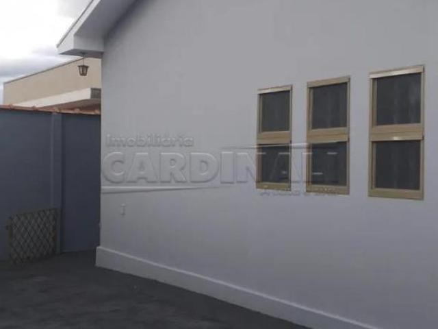 Casa para venda em Jardim Veneza de 131.00m² com 2 Quartos e 3 Garagens