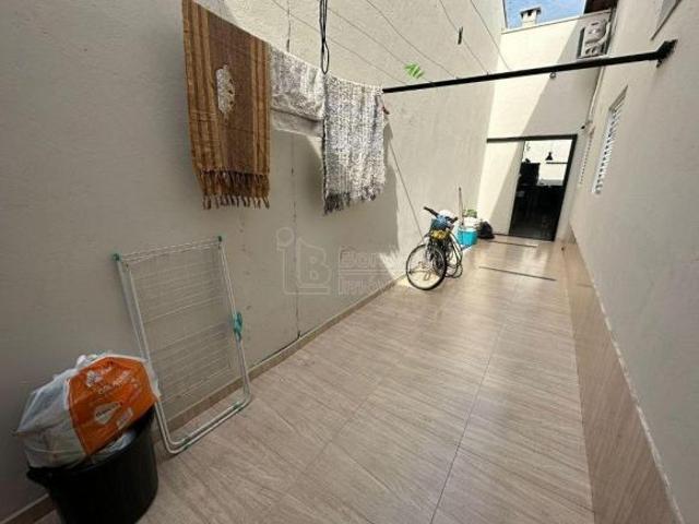 Casa para venda em Jardim Victorio Antonio De Santi Ii de 126.00m² com 3 Quartos e 2 Garagens