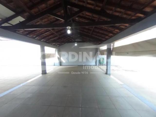 Casa para venda em Jardim Viaduto vila Xavier de 263.00m² com 2 Quartos, 1 Suite e 13 Garagens