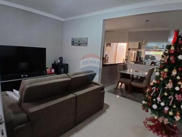 Casa para venda em Jardim Viel de 95.00m² com 3 Quartos, 1 Suite e 2 Garagens