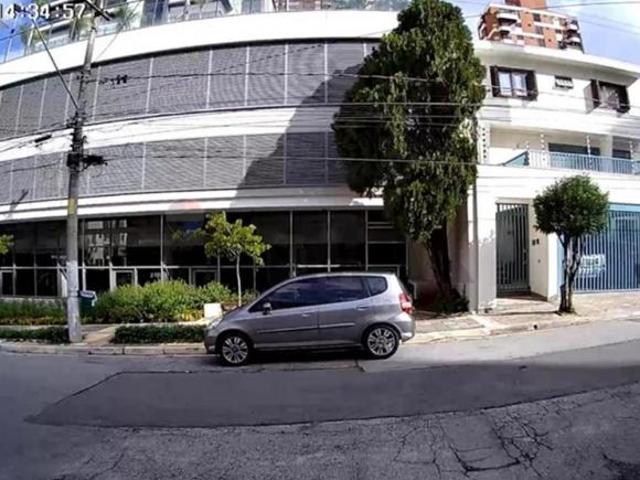 Casa para venda em Jardim Vila Mariana com 3 quartos, sendo 3 suítes, 196m²
