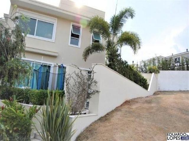 Casa para venda em Jardim Vila Paradiso de 490.00m² com 4 Quartos, 4 Suites e 6 Garagens
