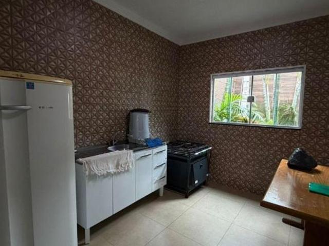 Casa para venda em Jardim Vila Rica de 218.00m² com 1 Quarto e 3 Garagens