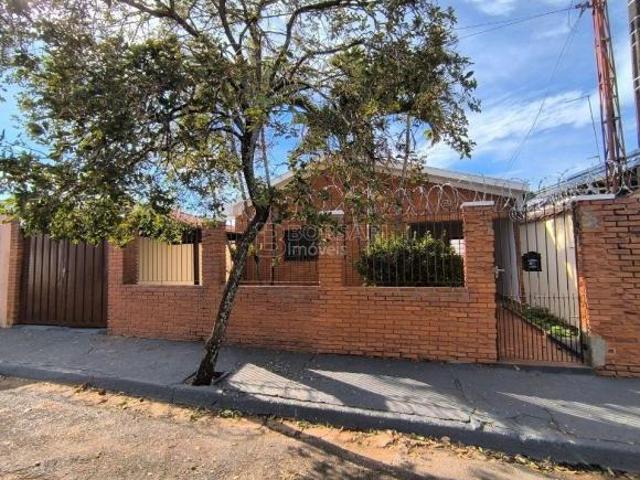 Casa para venda e aluguel em Jardim Vitória de 122.00m² com 3 Quartos e 3 Garagens
