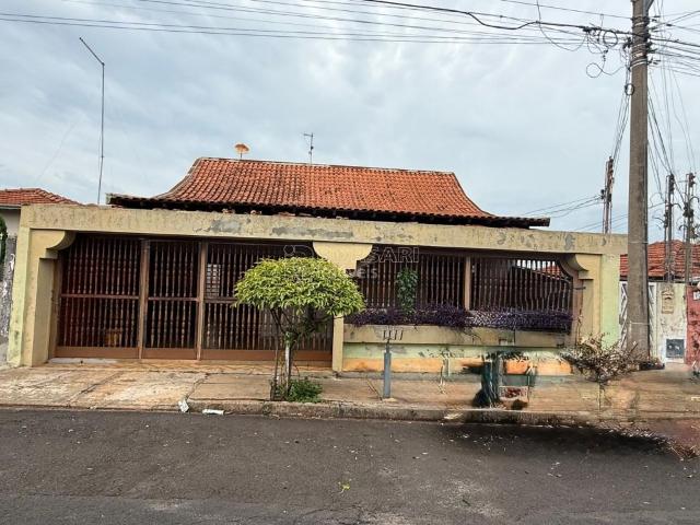 Casa para venda em Jardim Vitória em Araraquara São Paulo de 286.00m² com 3 Quartos e 3 Garagens
