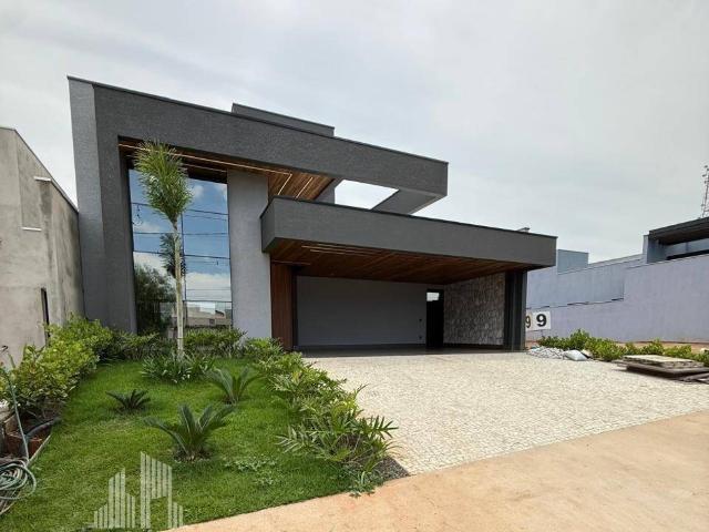 Casa para venda em Jardim Vitória em Nova Odessa São Paulo de 230.00m² com 3 Quartos, 3 Suítes e 6 Garagens