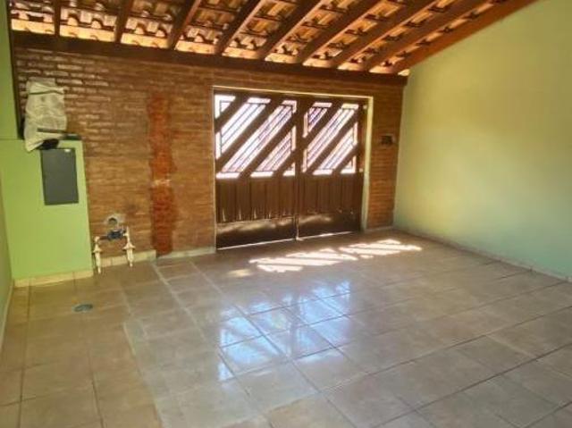 Casa para Venda em Jardinópolis, Centro, 3 dormitórios, 2 vagas