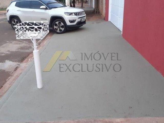 Casa para venda em Jardinópolis de 70.00m² com 1 Quarto e 8 Garagens