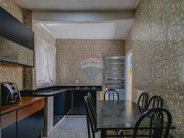 Casa para venda em Jd. Alvinópolis de 97.00m² com 2 Quartos e 1 Garagem