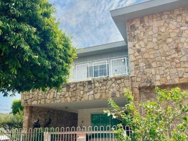 Casa para venda em Jd. Aviação de 408.00m² com 4 Quartos, 1 Suite e 3 Garagens