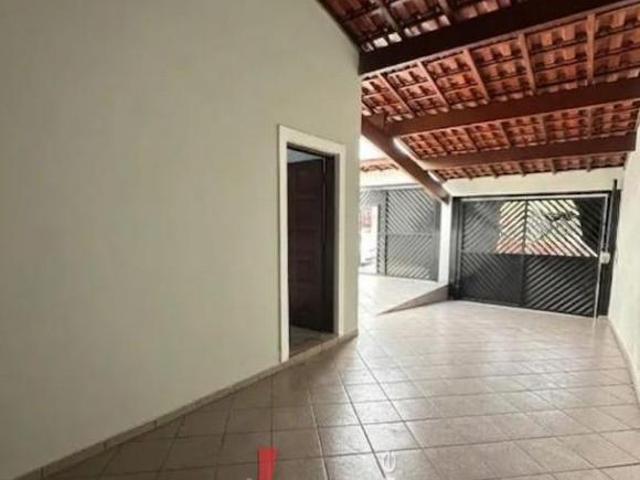 Casa para venda em Jd. São Lourenço de 187.50m² com 3 Quartos, 1 Suite e 2 Garagens