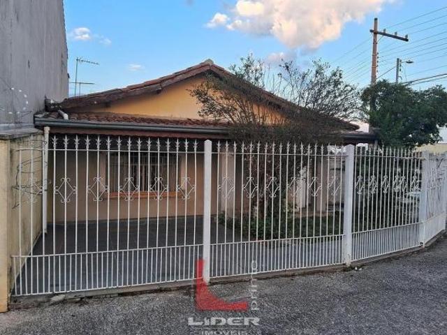 Casa para venda em Jd. São Lourenço de 139.00m² com 2 Quartos, 1 Suite e 6 Garagens