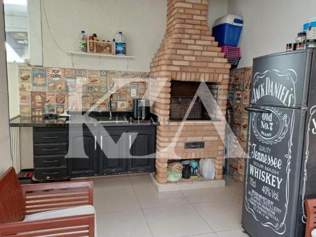 Casa para venda em Jd Perola de 110.00m² com 3 Quartos, 1 Suite e 2 Garagens