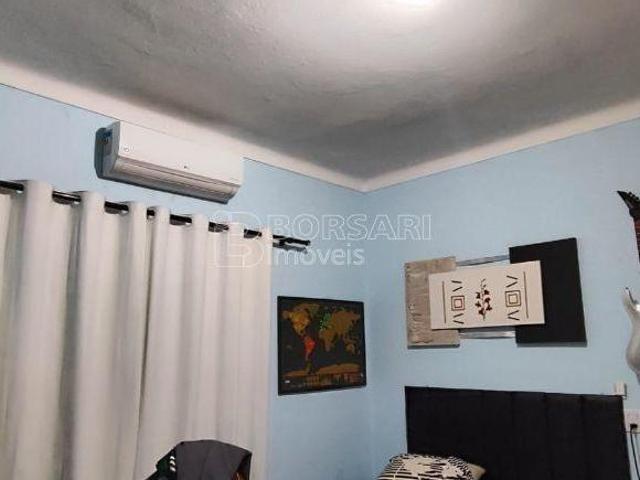 Casa para venda em Jd Primavera de 159.00m² com 4 Quartos e 2 Garagens