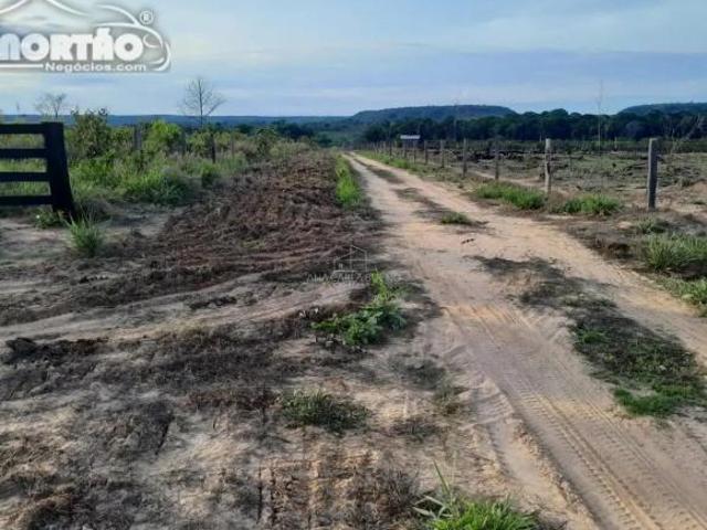Casa para venda em Juara