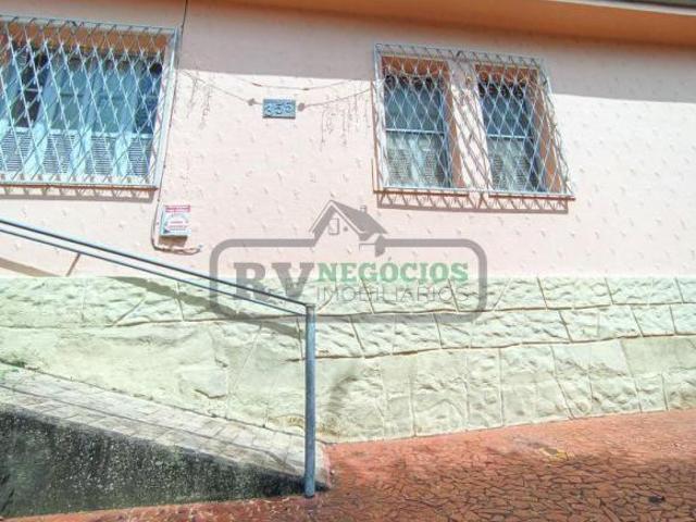 Casa para Venda em Juiz de Fora, Manoel Honório, 4 dormitórios, 1 suíte, 3 banheiros, 1 vaga