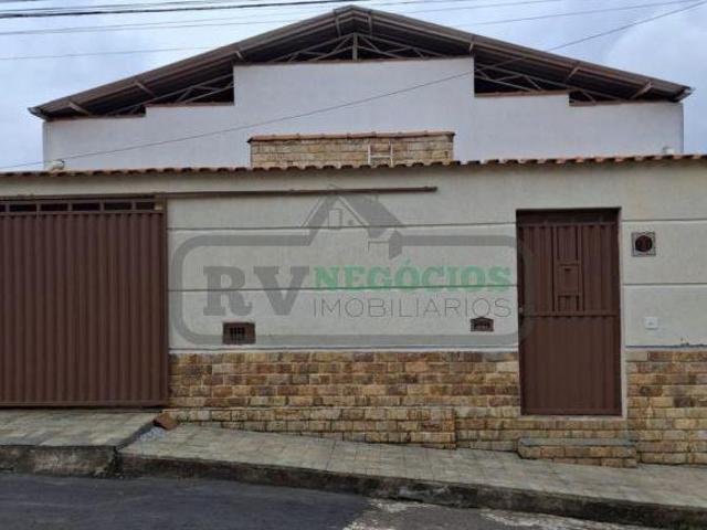 Casa para Venda em Juiz de Fora, Bom Jardim, 2 dormitórios, 2 banheiros, 1 vaga