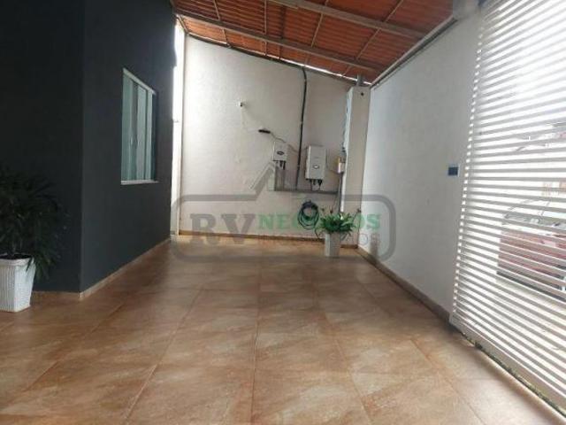Casa para Venda em Juiz de Fora, Ipiranga / Alta Vista, 3 dormitórios, 1 suíte, 2 banheiros, 2 vagas