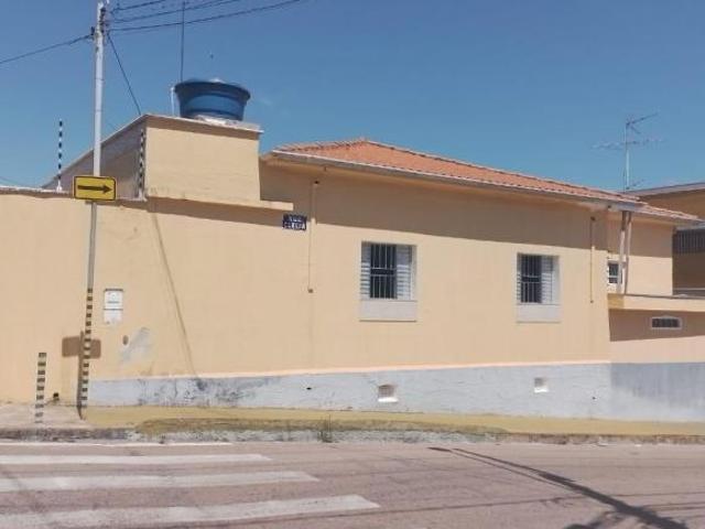 Casa para Venda em Jundiaí, Vila Joana, 3 dormitórios, 1 suíte, 3 banheiros, 2 vagas