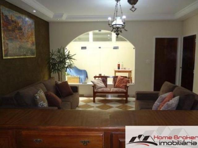 Casa para Venda em Jundiaí, Vila Vianelo, 3 dormitórios, 1 suíte, 4 banheiros, 6 vagas