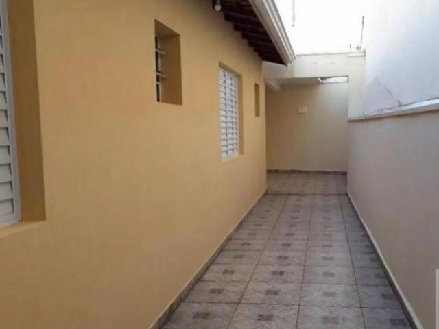 Casa para Venda em Jundiaí, Vila Vianelo, 2 dormitórios, 1 suíte, 3 banheiros, 2 vagas