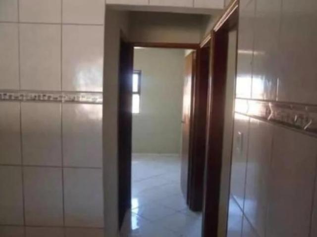 Casa para Venda em Jundiaí, Currupira, 2 dormitórios, 1 banheiro, 3 vagas