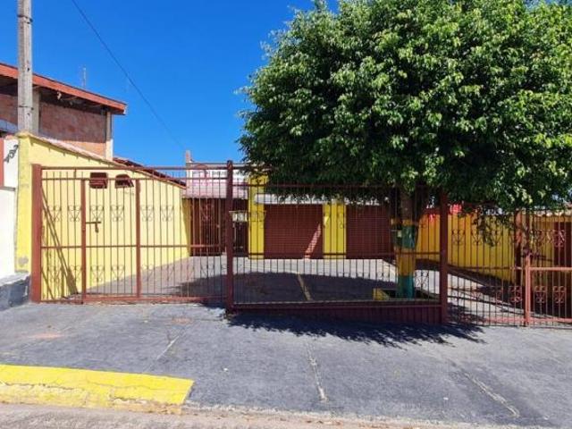 Casa para Venda em Jundiaí, Ivoturucaia, 7 dormitórios, 4 banheiros, 2 vagas