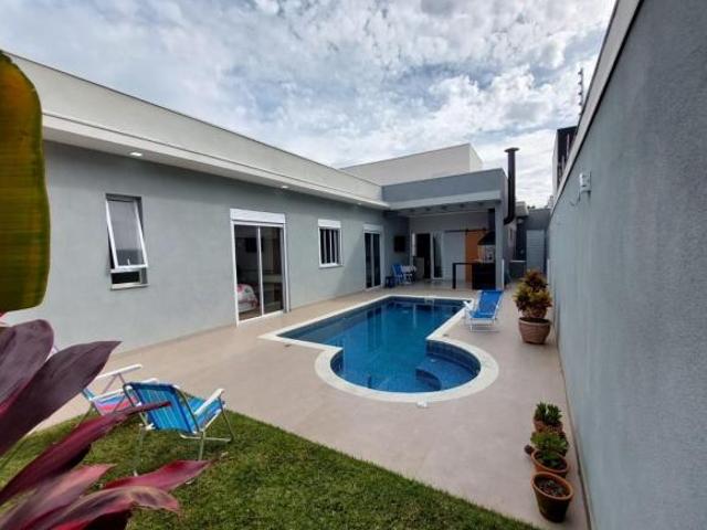 Casa para Venda em Jundiaí, Jardim Alice, 3 dormitórios, 1 suíte, 3 banheiros, 2 vagas