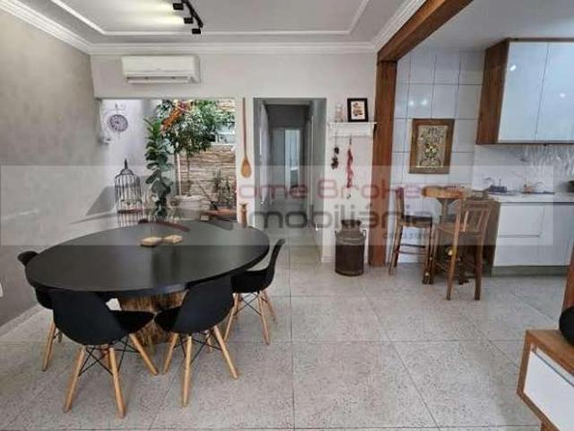 Casa para Venda em Jundiaí, Jardim da Fonte, 3 dormitórios, 1 suíte, 3 banheiros, 4 vagas