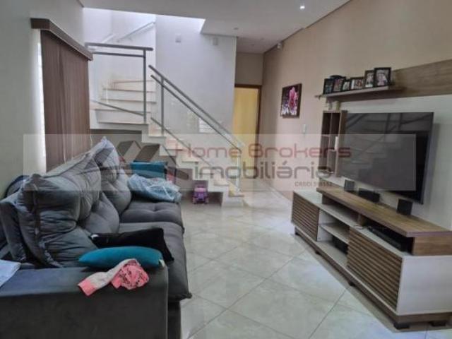 Casa para Venda em Jundiaí, Jardim Tamoio, 3 dormitórios, 1 suíte, 4 banheiros, 2 vagas