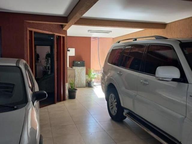 Casa para venda em Jundiapeba de 266.99m² com 4 Quartos, 1 Suite e 2 Garagens