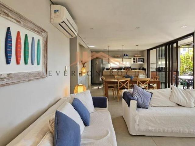 Casa para venda em Juquehy com 3 suítes e 3 vagas Condomínio fechado