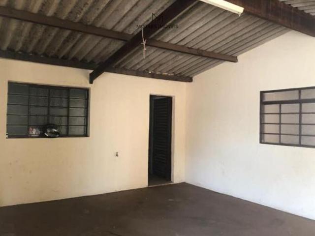 Casa para venda em Jussara de 120.00m² com 3 Quartos e 2 Garagens