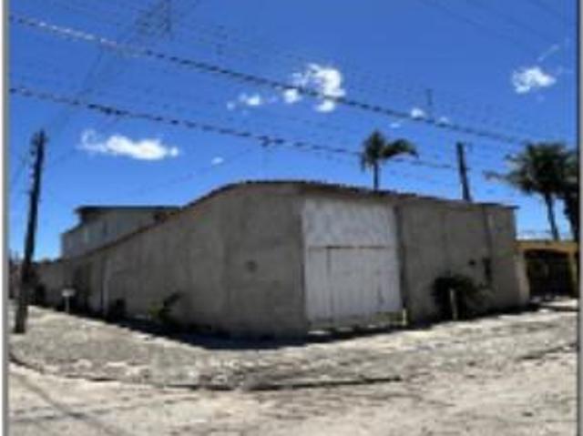 Casa para venda em Jussara de 285.00m² com 2 Quartos