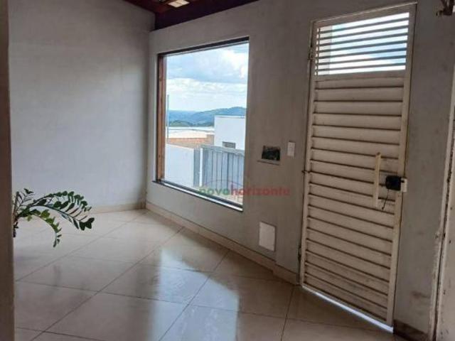 Casa para venda em Oliveira