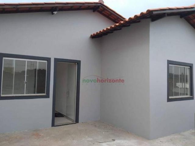 Casa para venda em Oliveira