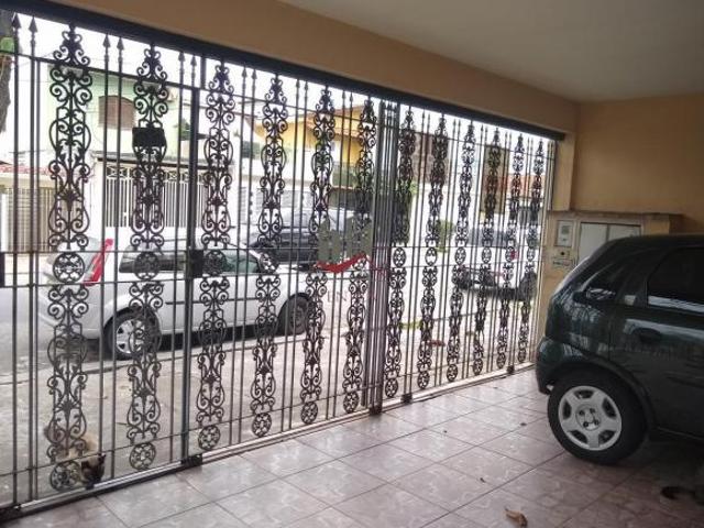 Casa para Venda em Osasco, Presidente Altino, 2 dormitórios, 2 banheiros, 3 vagas