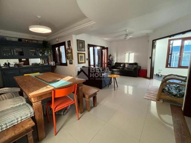 Casa para Venda em Osório, Atlântida Sul, 4 dormitórios, 1 suíte, 3 banheiros, 1 vaga