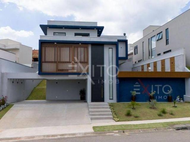 Casa para venda em Loteamento Vale Azul I de 283.00m² com 3 Quartos, 2 Suites e 2 Garagens