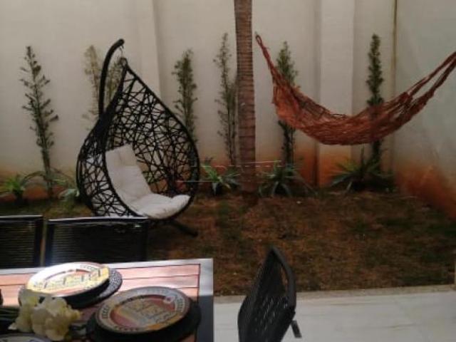Casa para venda em Loteamento Alphaville Campinas de 209.00m² com 4 Quartos, 2 Suites e 2 Garagens