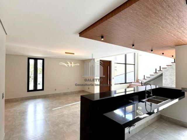 Casa para venda em LOTEAMENTO CAMINHOS DE SÃO CONRADO SOUSAS de 215.00m² com 3 Quartos, 3 Suites e