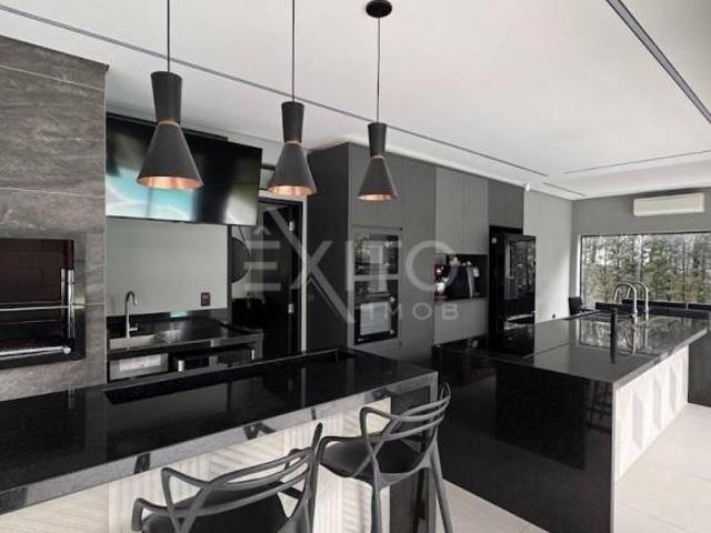 Casa para venda em Loteamento Capital Ville de 280.00m² com 3 Quartos, 3 Suites e 2 Garagens